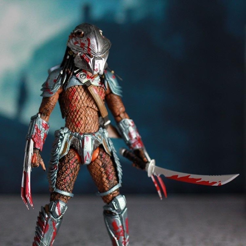 Hornhead Predators Action Figure NECA Series (KO) | Shopee Thailand