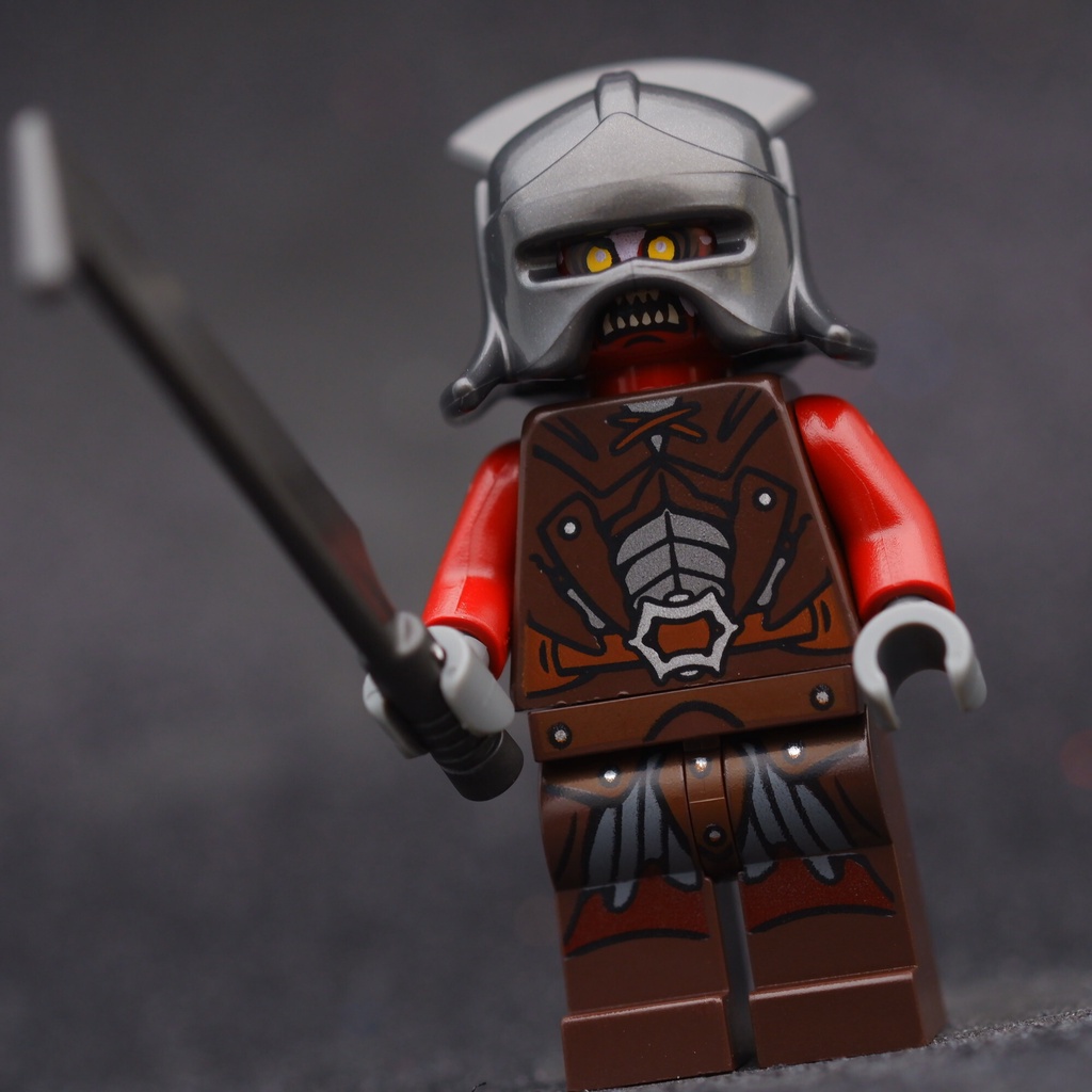 LEGO Uruk-hai Helmet - Lord Of The Rings | Shopee Thailand