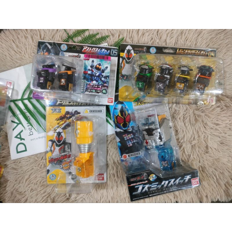 สวิทย์ไรเดอร์โฟเซ่ งานแพ็ค มือ2 Dx bandai แท้ | Shopee Thailand