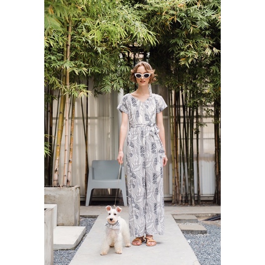 Zebra Jumpsuite (มี 2 สี)(Pre Order 7 Day) - Pinploy Closet | Shopee ...