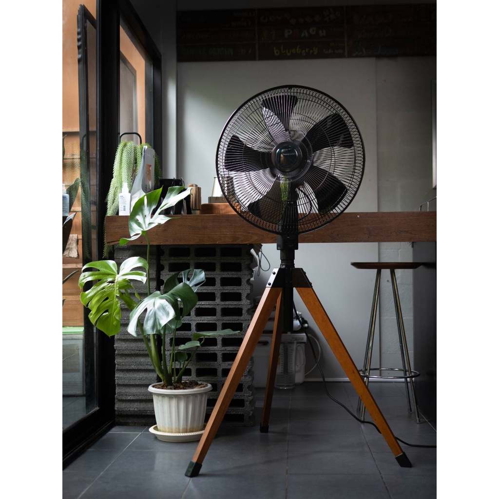 MIRA มิร่า พัดลมอุตสาหกรรมตั้งพื้น ขาไม้ 18 นิ้ว รุ่น M-185 ( WOOD LEGS ...