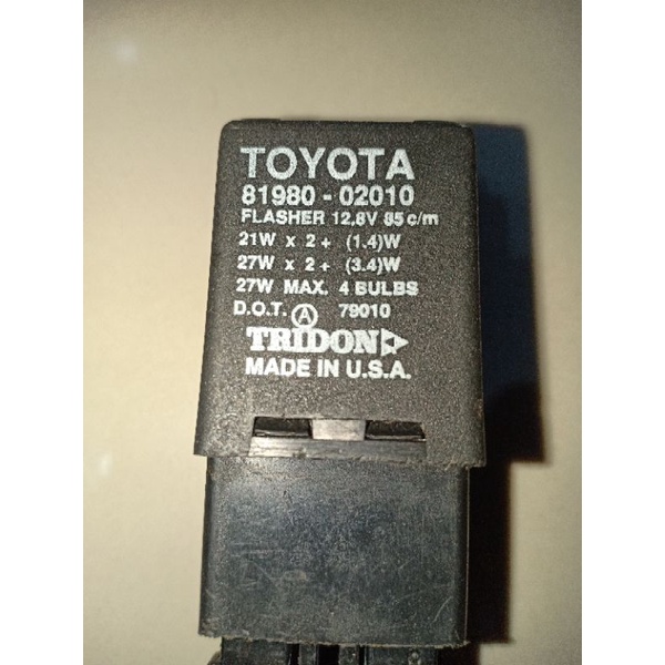 Flasher Toyota 12v./3Pin.(สินค้ามือสอง)แฟลชเชอร์ Toyota_รีเลย์ไฟเลี้ยว ...
