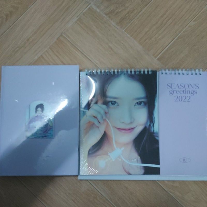 Iu season greetings 2022 ไดอารี่(Diary) และปฏิทิน(Calender) สินค้าใหม่ ...