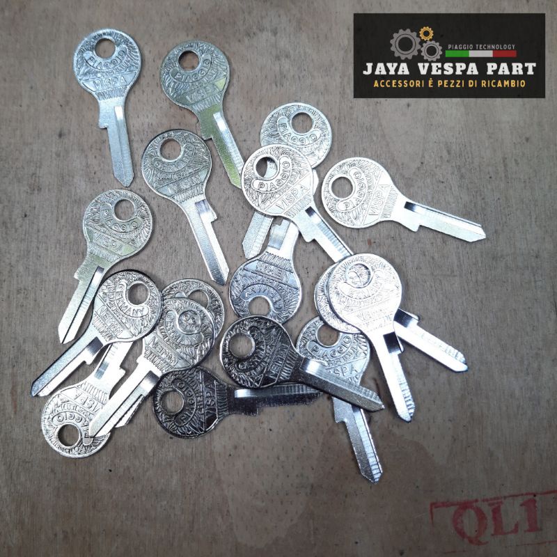 Vespa Key Child/ Blank PTS Key Vespa Super Sprint VBB Bajaj NEIMAN ...