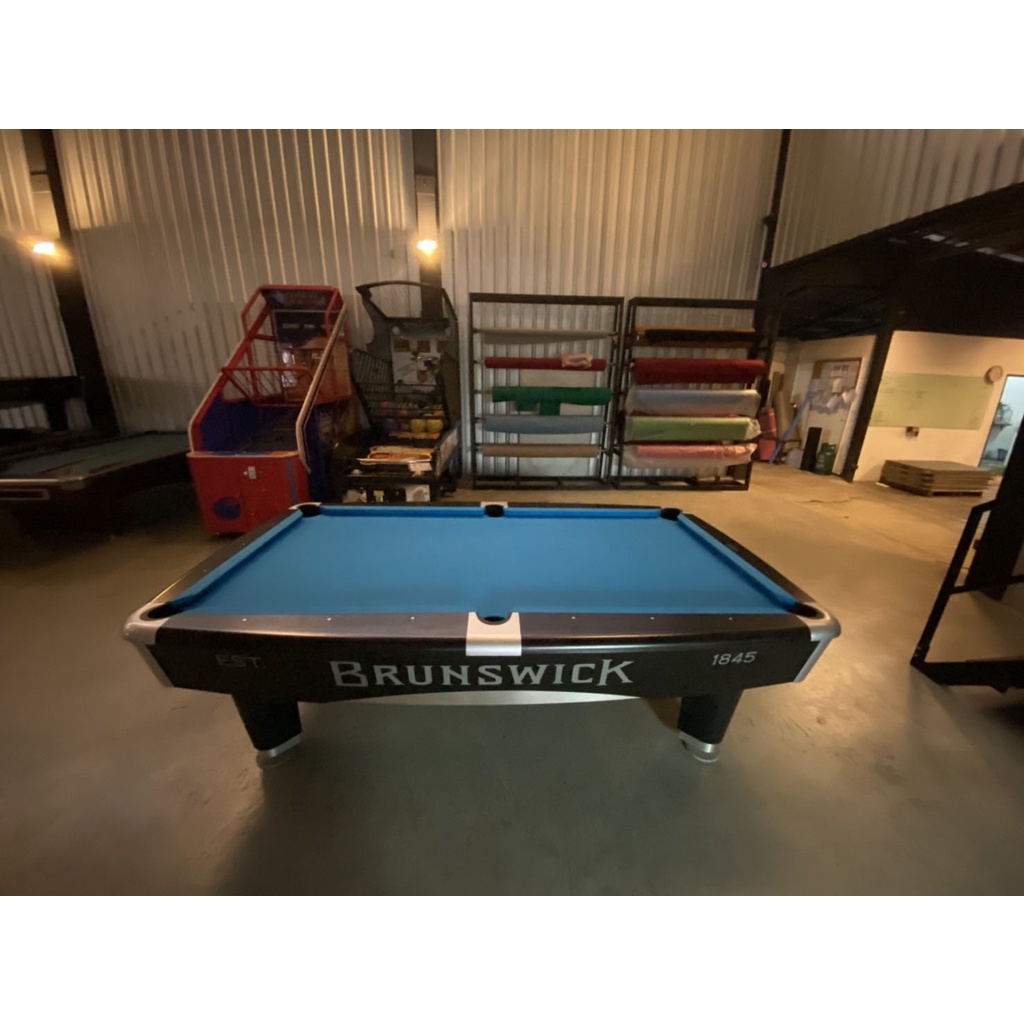 Brunswick โต๊ะพูลมือสอง ขนาด9 ฟุต Metro 9ft. Pool Table (Re-Conditioned ...