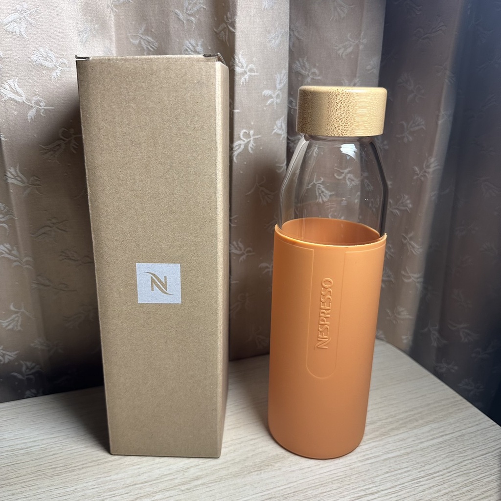 ⭐️พร้อมส่ง⭐️ ขวดน้ำดื่ม Nespresso Water Bottle ขวดแก้วหุ้มซิลิโคน ของ ...