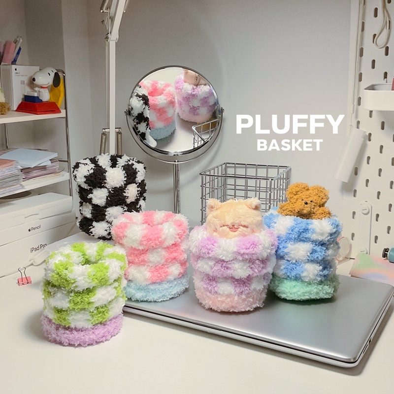 Fluffy Basket แบรนด์ VARI ที่ใส่ปากกา ของตกแต่งโต๊ะ สั่งทำสีอื่นได ...