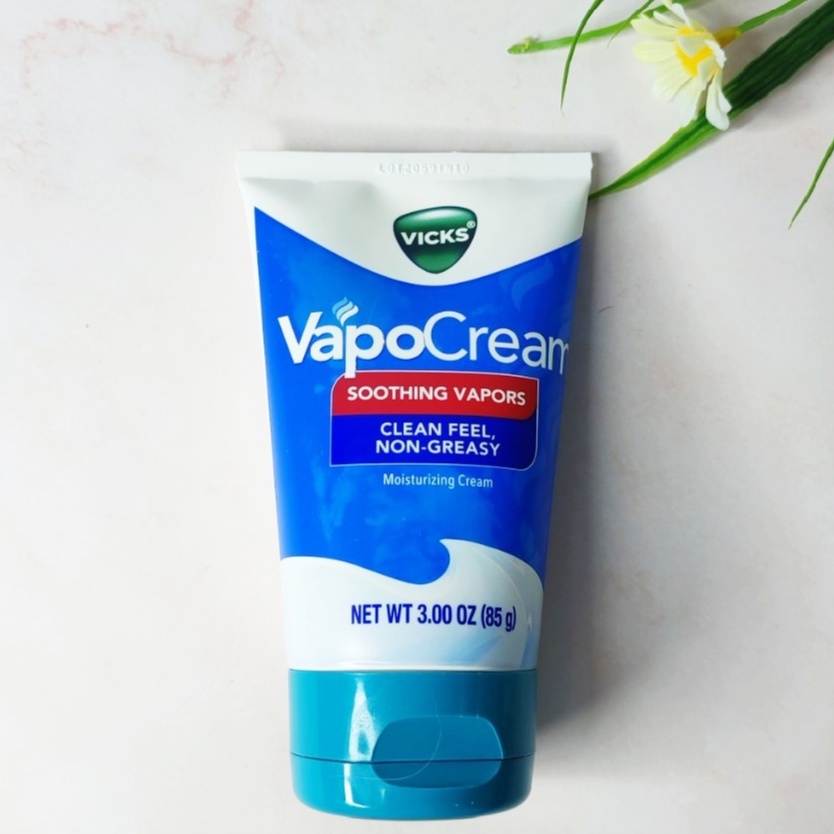 [Vicks®] VapoCream Soothing Vapors Clean Feel Non-Greasy Moisturizing ...
