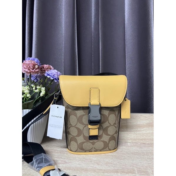 Coach Track Small Flap Crossbody In Colorblock Signature Canvas CC027 ...