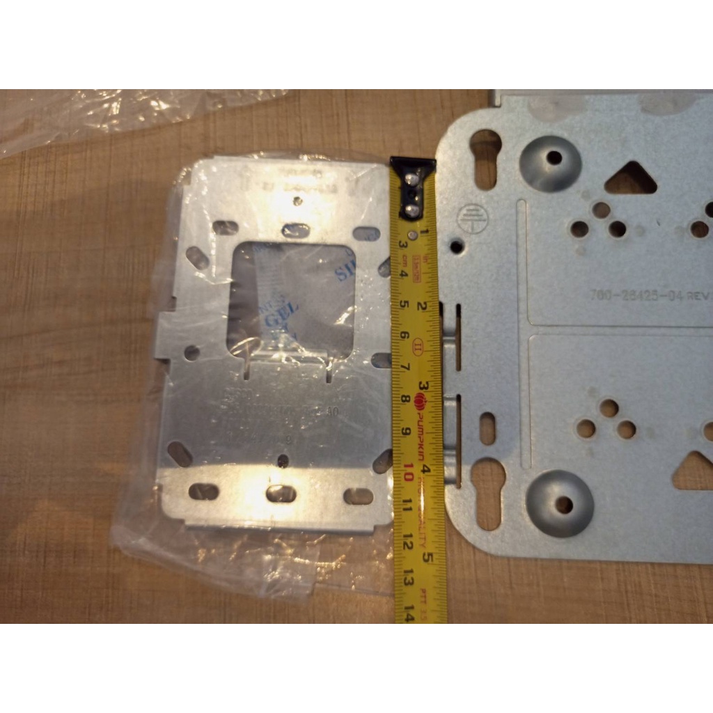 CISCO Wall or ceiling Mount: แผ่นเพลทสำหรับยึดติดตั้ง Access Point ...