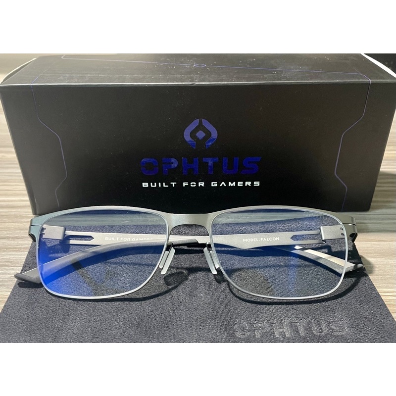OPHTUS แว่นกรองแสงสำหรับเกมเมอร์ รุ่น Falcon เลนส์ RetinaX Clear (มือ2) | Shopee Thailand