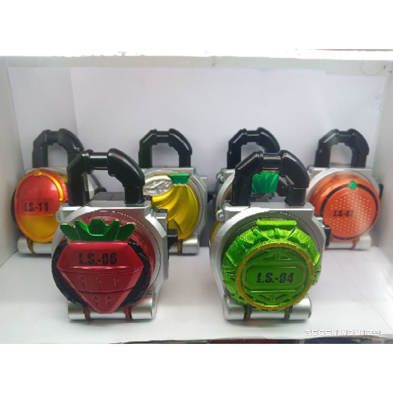 Lockseedล๊อคซีดจากมาสไรเดอร์ไกมุ dxมือ 2 มีริ้วรอยบ้าง ( Kamen Rider ...
