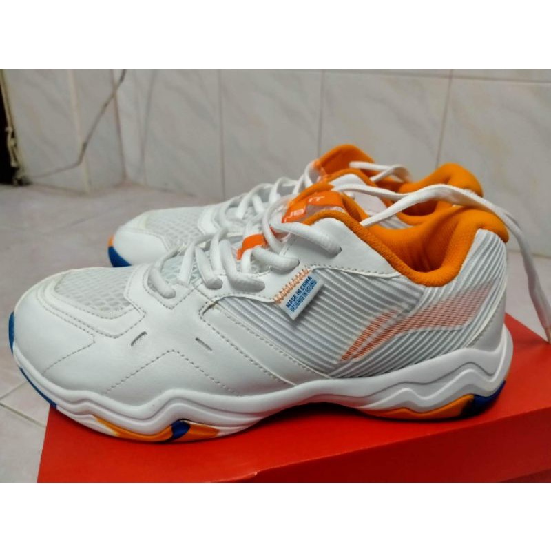 รองเท้ารุ่น LI-NING AYTR008-1S SOUND WAVE II | Shopee Thailand