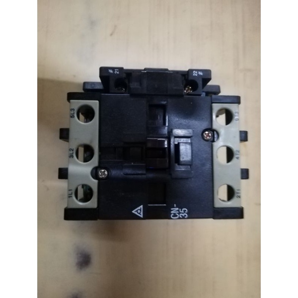 MAGNETIC CONTACTOR ยี่ห้อTAIAN CN-35 คอยล์220V | Shopee Thailand