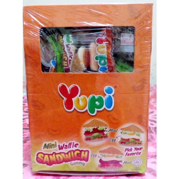 Yupi Mini Waffle SANDWICH Gummy ขนาด 180 กรัม (7.5 กรัม × 24 ชิ้น ...