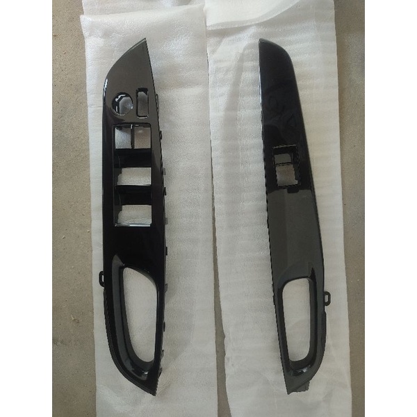 พร้อมส่ง อะไหล่ตกแต่งภายในรถ⚡แผงประตู Yaris แท้ จากศูนย์ Toyota ⚡พร้อม ...