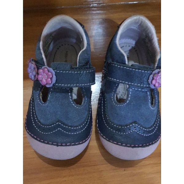 รองเท้าลูกสาว stride rite size UK4.5 (12.7 cms) | Shopee Thailand