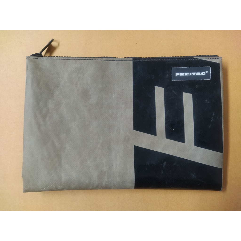 กระเป๋า Freitag Chuck F07 | Shopee Thailand