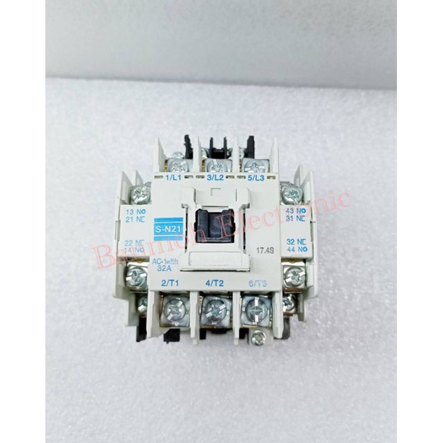 S-N21 แมกเนติกคอนแทคเตอร์ มีโวล์ให้เลือก24V,110V,220V380V SN-21 ยี่ห้อ ...