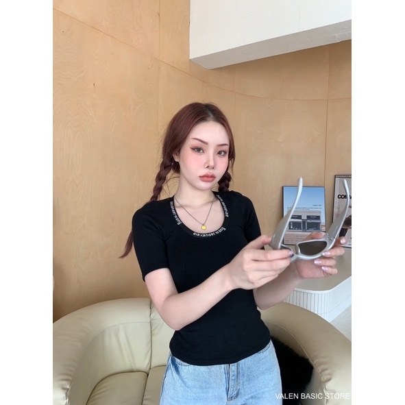 Alex wan knit top เสื้อไหมพรม ลายเท่ห์มาก | Shopee Thailand
