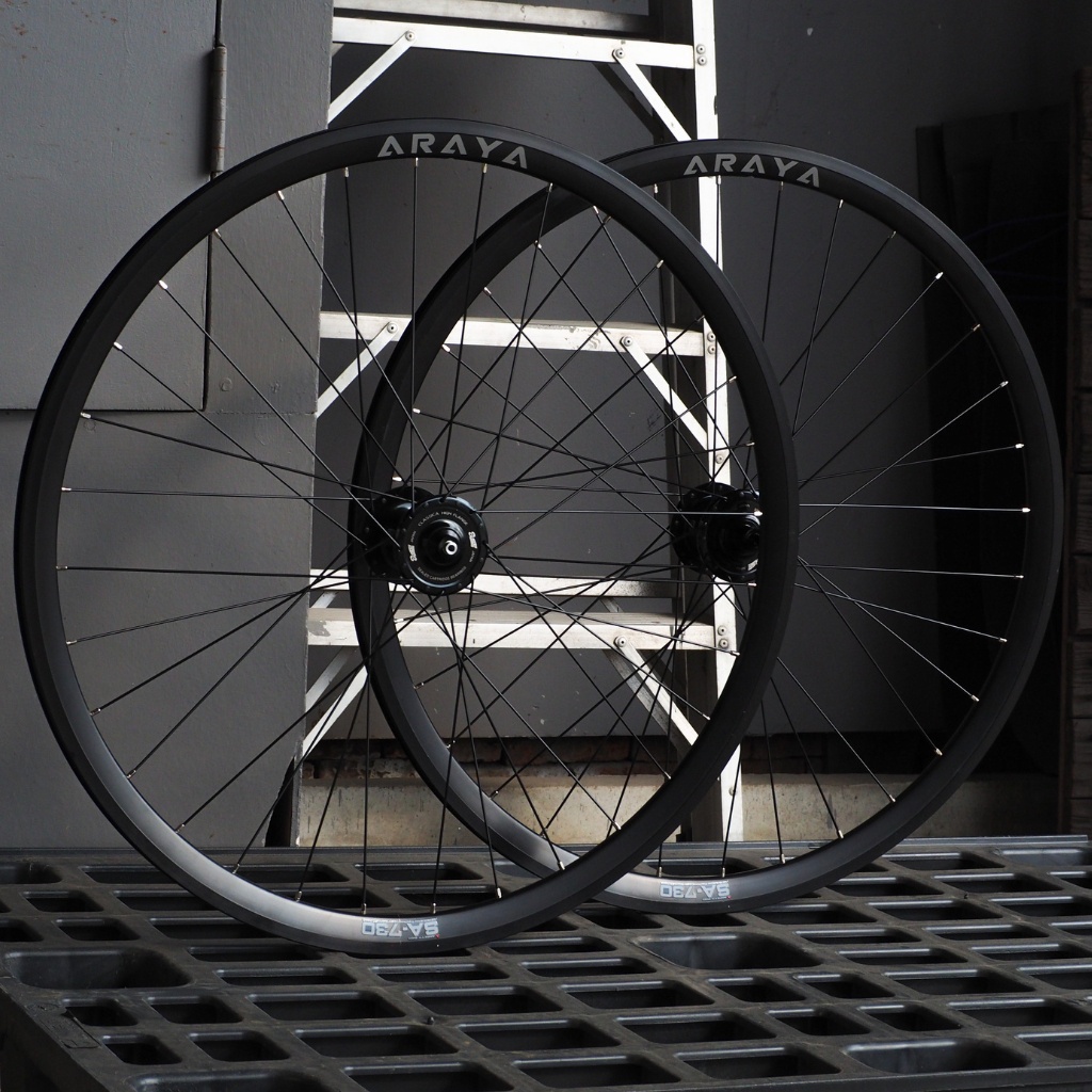 ล้อชุด 700c Araya SA-730 Aero ดุม Suzue High Flange สีดำ | Shopee Thailand