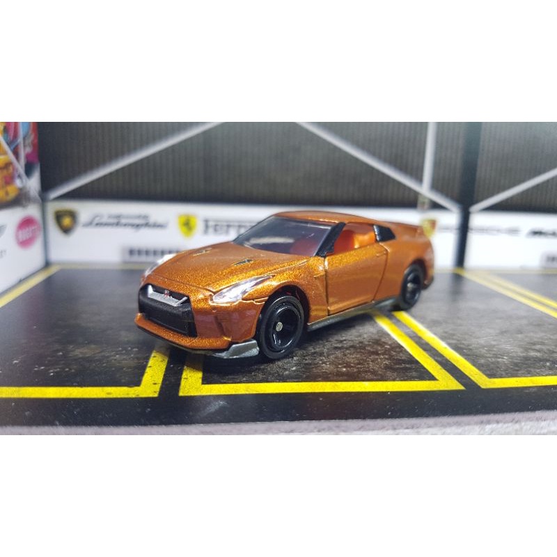 Tomica No.23 Nissan GT-R R35 scale 1/62 สินค้าใหม่ในซีล | Shopee Thailand