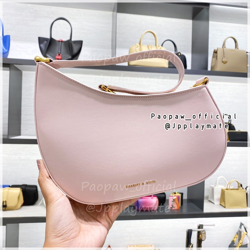 กระเป๋า Charles & Keith รุ่น Asymmetrical Shoulder Bag : CK2-20160105 ...