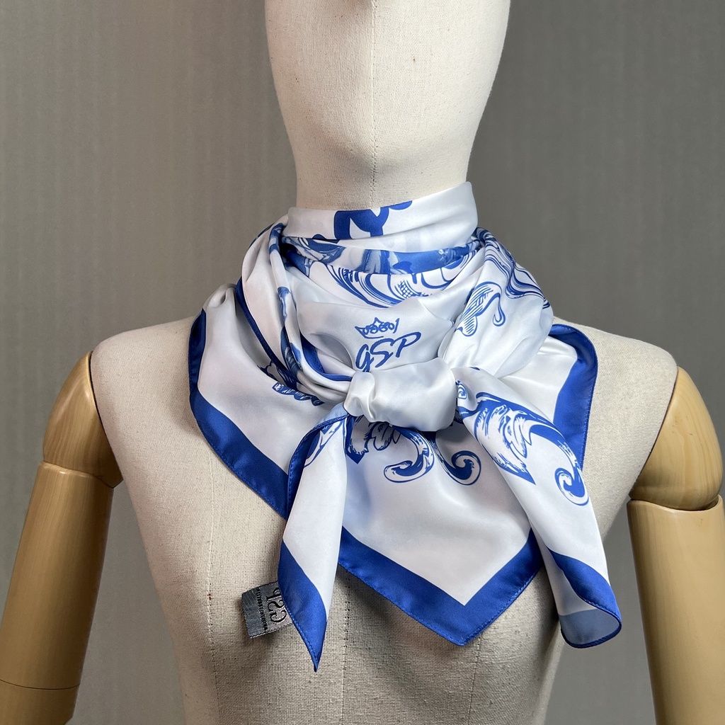GSP ผ้าพันคอพิมพ์ลาย SILK SATIN SCARF (PP1WDB) | Shopee Thailand