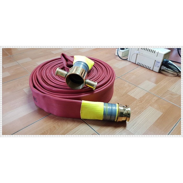 สายส่งน้ำดับเพลิง สีแดง ชนิดยาง pvc ขนาด 2.5"x30 เมตร ยี่ห้อ FireMaster (extra) พร้อมข้อต่อสวม ...