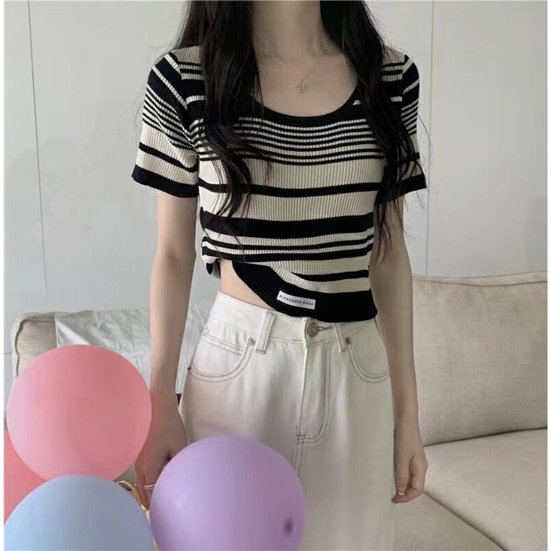 cici(NO.995)เสื้อครอปไหมพรมแขนสั้นทอร่องเล็ก ทูโทนคอกว้าง ลุคชิลๆแต่แอบแซ่บ | Shopee Thailand