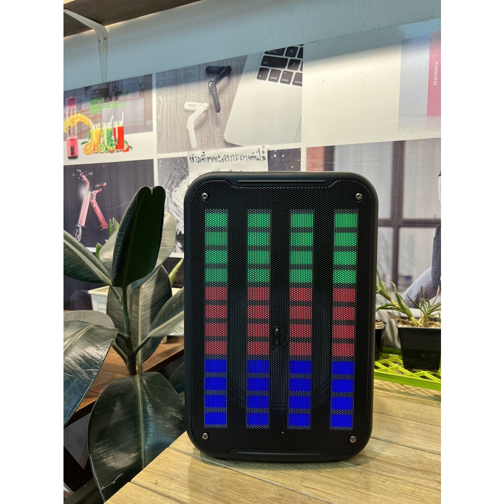 ลำโพงบูลทูธ KTS-1752 ดอก8นิ้ว มีAUX ปรับเบส+ไฟได้ รองรับเชื่อม2เครื่อง แถมไมค์สาย แบตในตัว ...