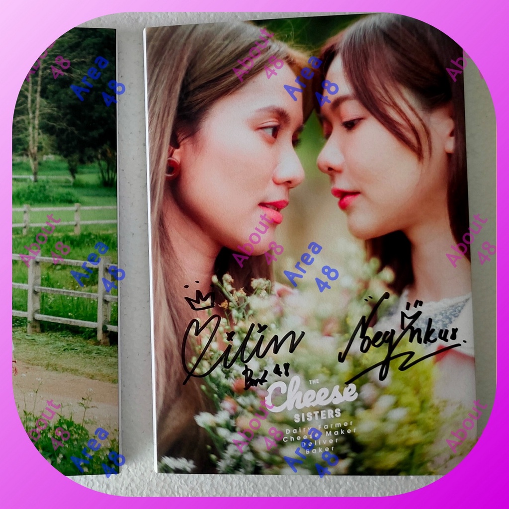 [ Limited ] หนังสือ Cheese Sisters ลายเซ็น น้ำหนึ่งเนย Jacket รูปคู่ น้ำหนึ่ง เนย BNK48 นนน Bnk ...
