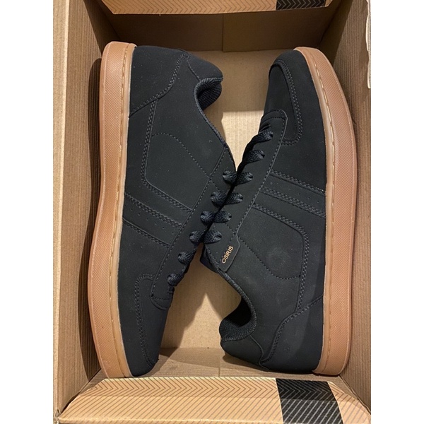 รองเท้าผ้าใบ OSIRIS model RELIC | Shopee Thailand
