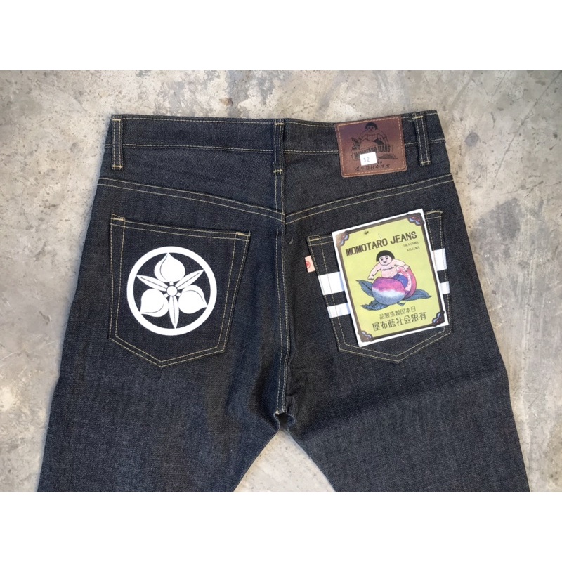 MOMOTAROงานสกรีนสองแถบริมแดงทรงกระบอกเล็กงานกระดุมทรงผู้ชาย | Shopee ...