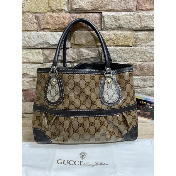 กระเป๋า Gucci Brown Coated Canvas Monogram Crytal Mix Tote | Shopee ...