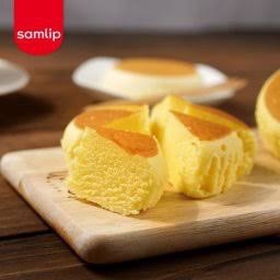 ขนมชีสเค้กเกาหลี samlip cheese cake 105g 삼립 미스터 쉐프 리얼 치즈케익 105g ...