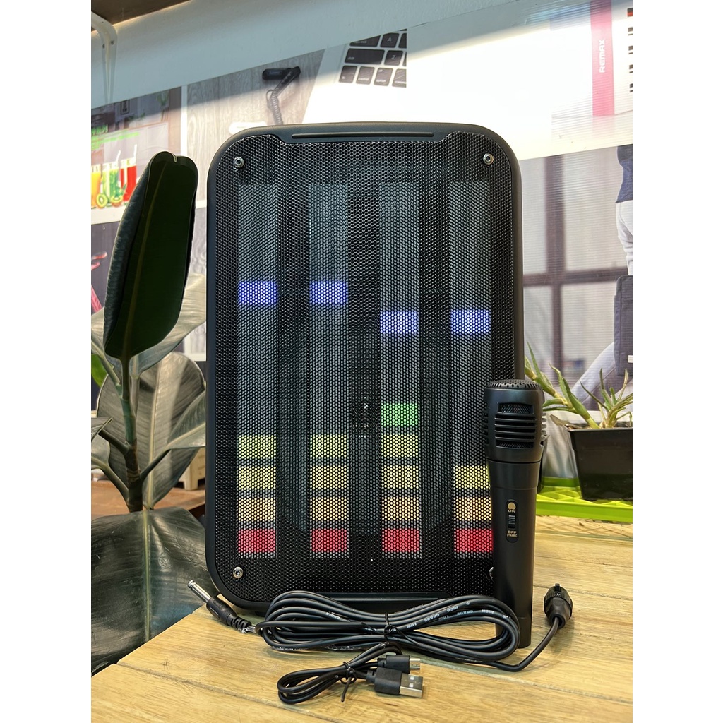 ลำโพงบูลทูธ KTS-1752 ดอก8นิ้ว มีAUX ปรับเบส+ไฟได้ รองรับเชื่อม2เครื่อง แถมไมค์สาย แบตในตัว ...