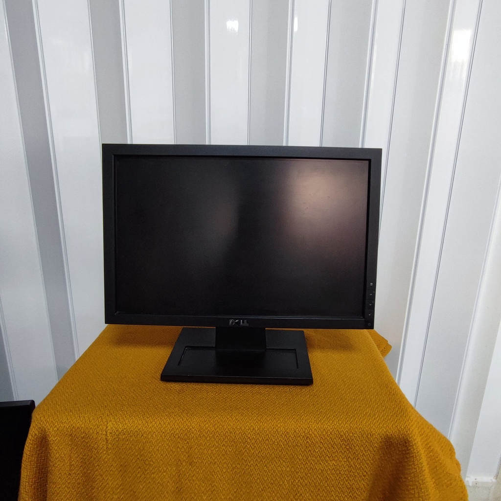 จอคอมพิวเตอร์ Dell 17" E1709Wc มีช่องสัญญาณอินพุต VGA พร้อมสายไฟ AC ...