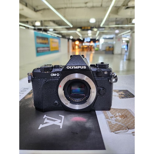 ซ่อมกล้อง Olympus OMD EM5 mark2 EM5II จอมืด | Shopee Thailand