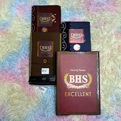 โสร่งผู้ชาย BHS EXCELLENT ( ผ้ายกดอก ) รุ่น SCA E52 รหัส BHA06 | Shopee ...
