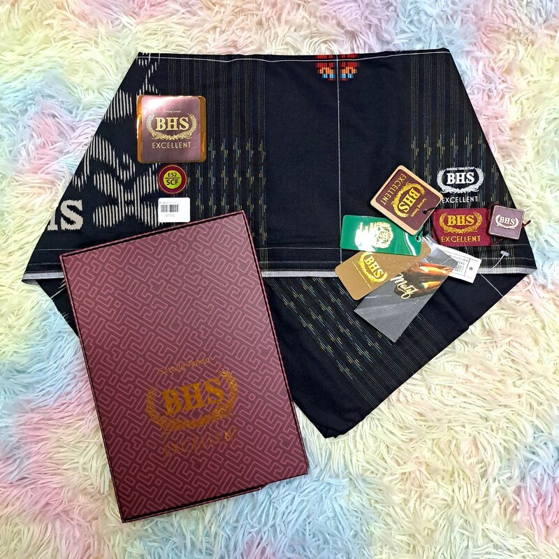 โสร่งผู้ชาย BHS EXCELLENT ( ผ้ายกดอก ) รุ่น SCF E52 รหัส BHA10 | Shopee ...