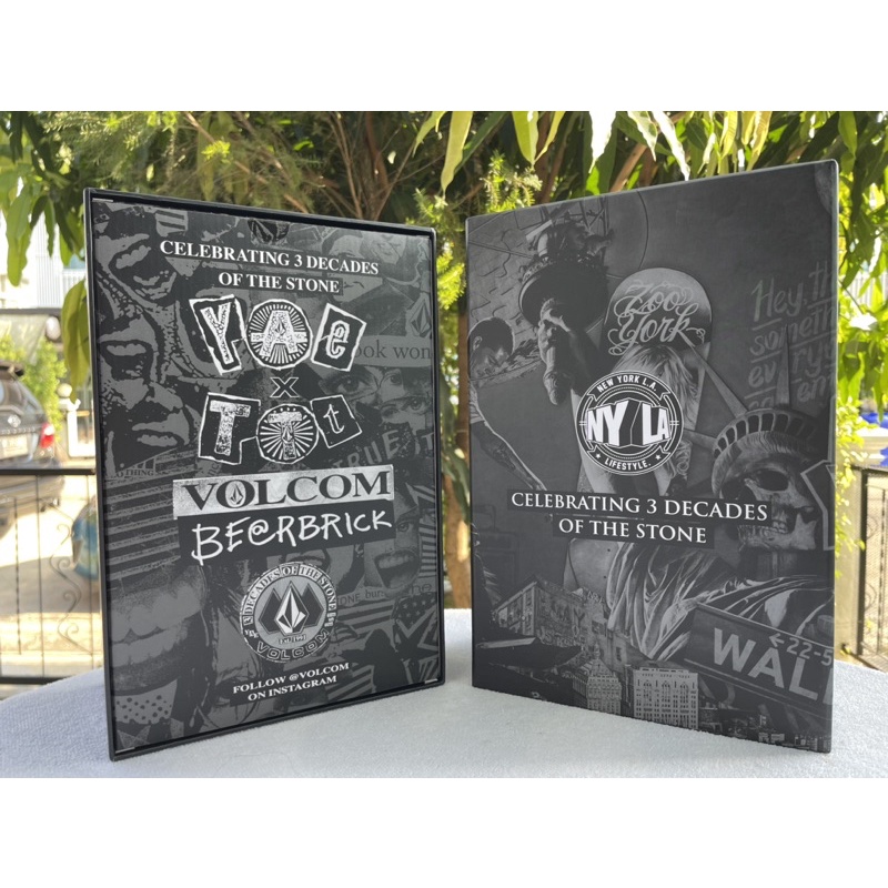 Bearbrick Volcom x Bearbrick ฉลองครบรอบ 30ปี Volcom 100%+400% แบร์บริค พร้อมส่ง ของแท้ 100% ...