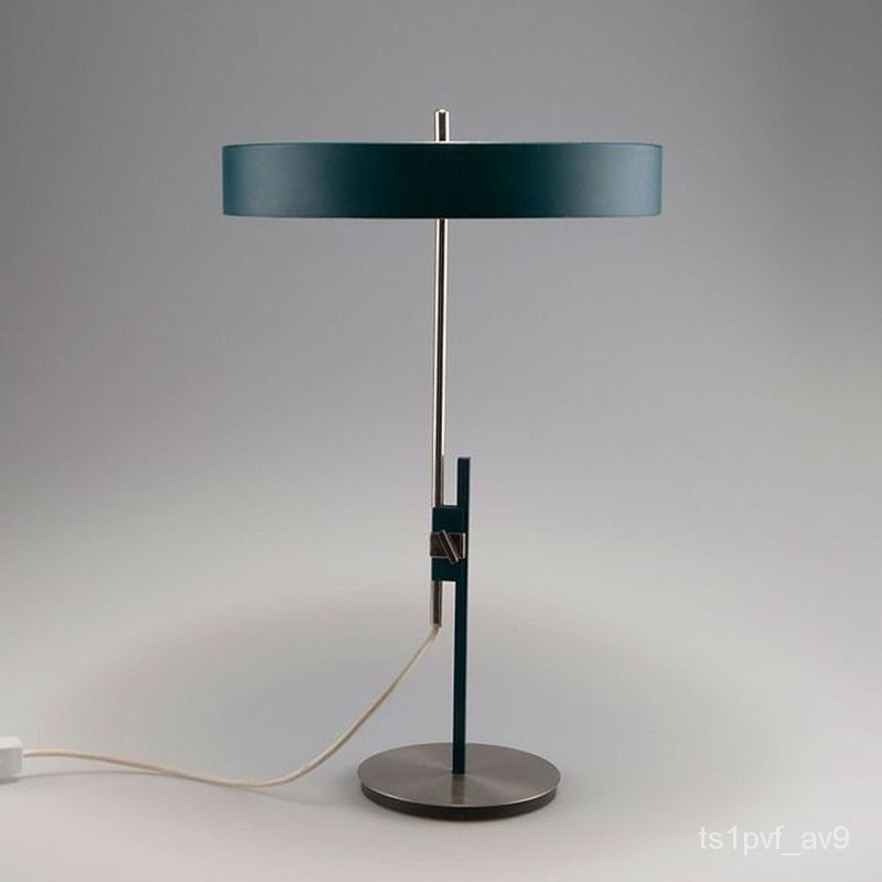 Nordic Post-Modern Artistic Table Lamp Light Luxury Bedside Office ...