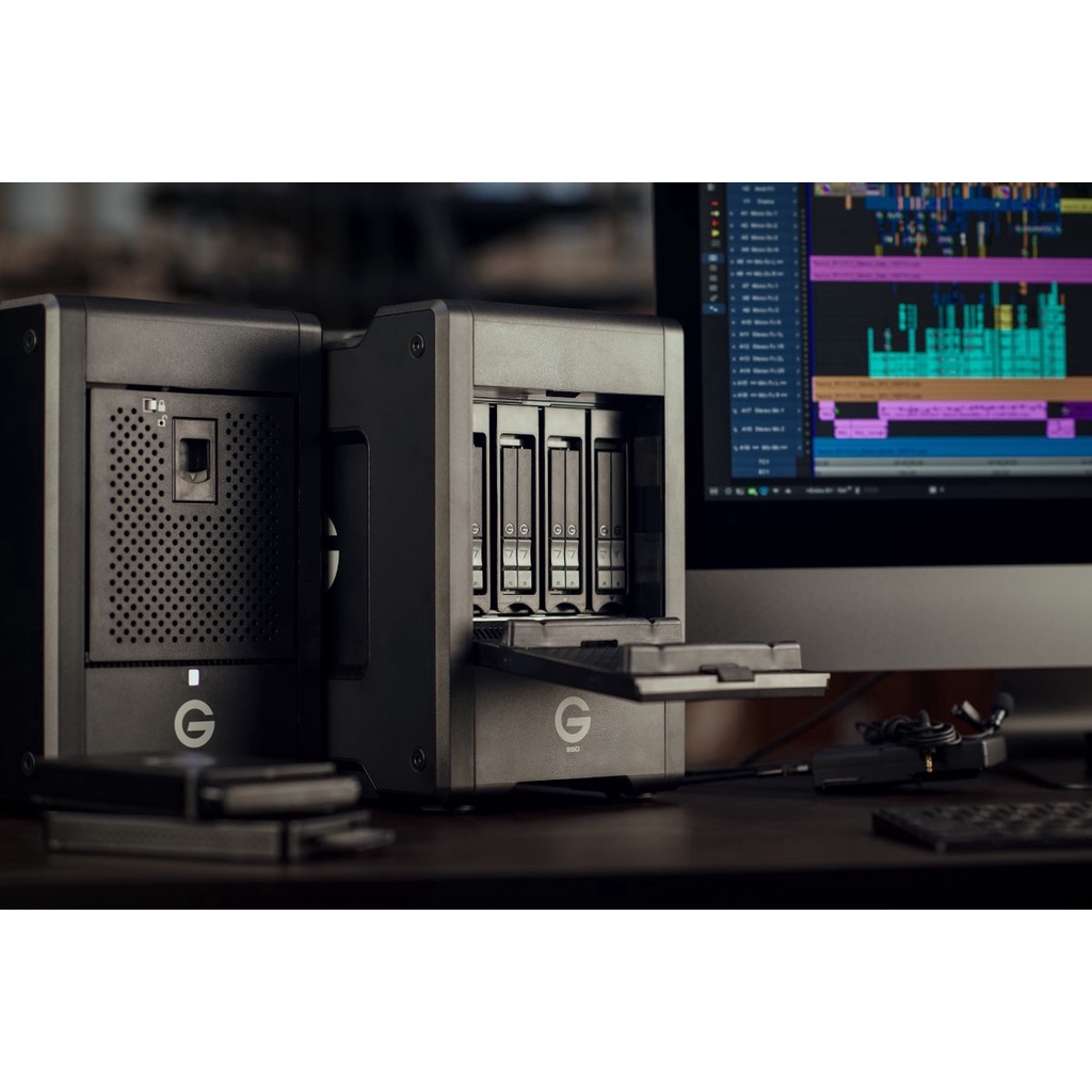 SanDisk Professional G-RAID Shuttle SSD 32TB The ultimate transportable ...