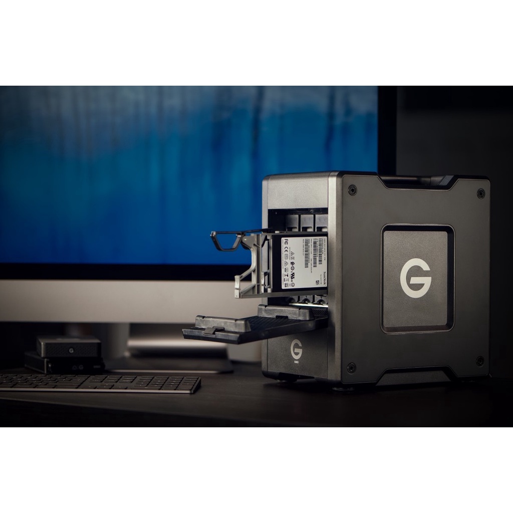 SanDisk Professional G-RAID Shuttle SSD 32TB The ultimate transportable ...