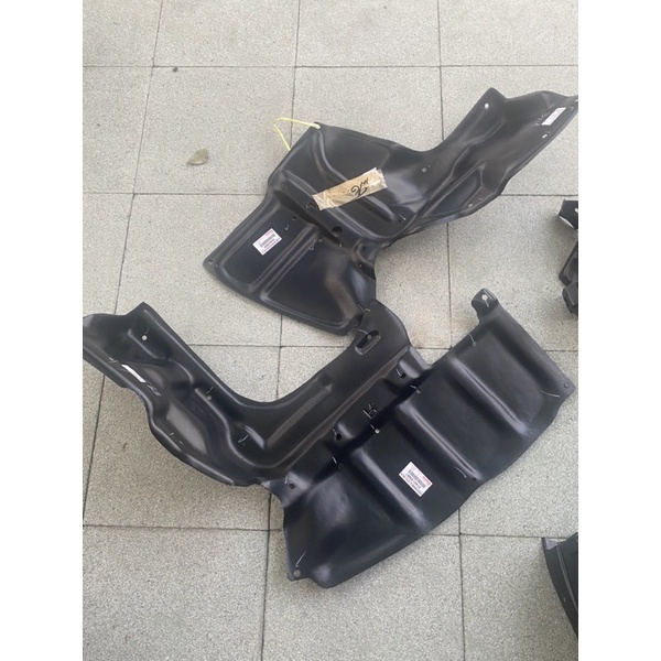 พลาสติกใต้เครื่องToyota altis ปี2001-2013 ซ้ายขวา zze121 zze141 ราคา ...
