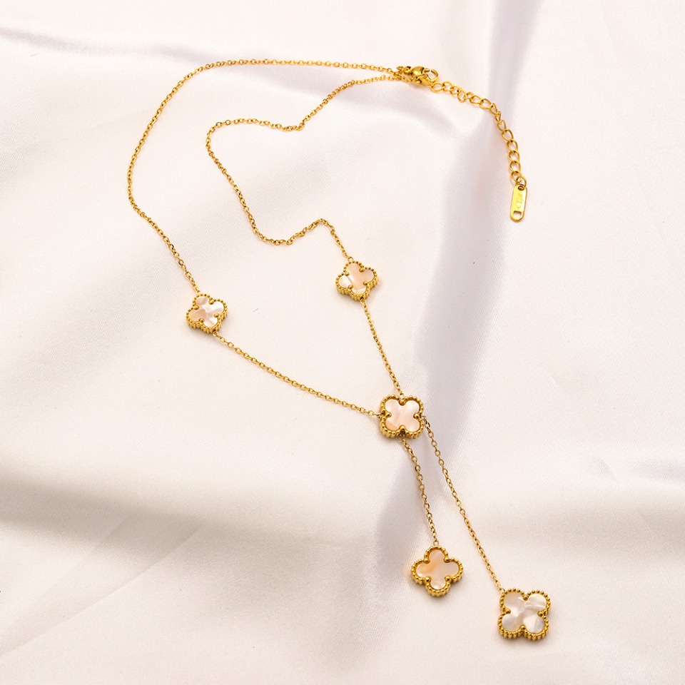 เครื่องประดับ สร้อยคอโชคเกอร์ลําลอง จี้โลโก้ตัวอักษร Van Cleef & Arpels ...