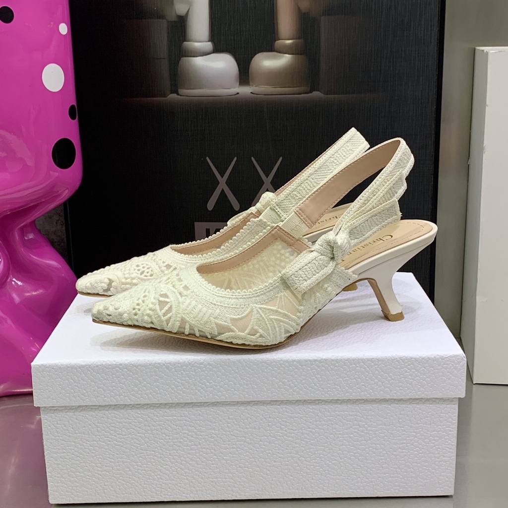 รองเท้าแตะ ส้นเตี้ย ลายแมว Dio jadio | Shopee Thailand