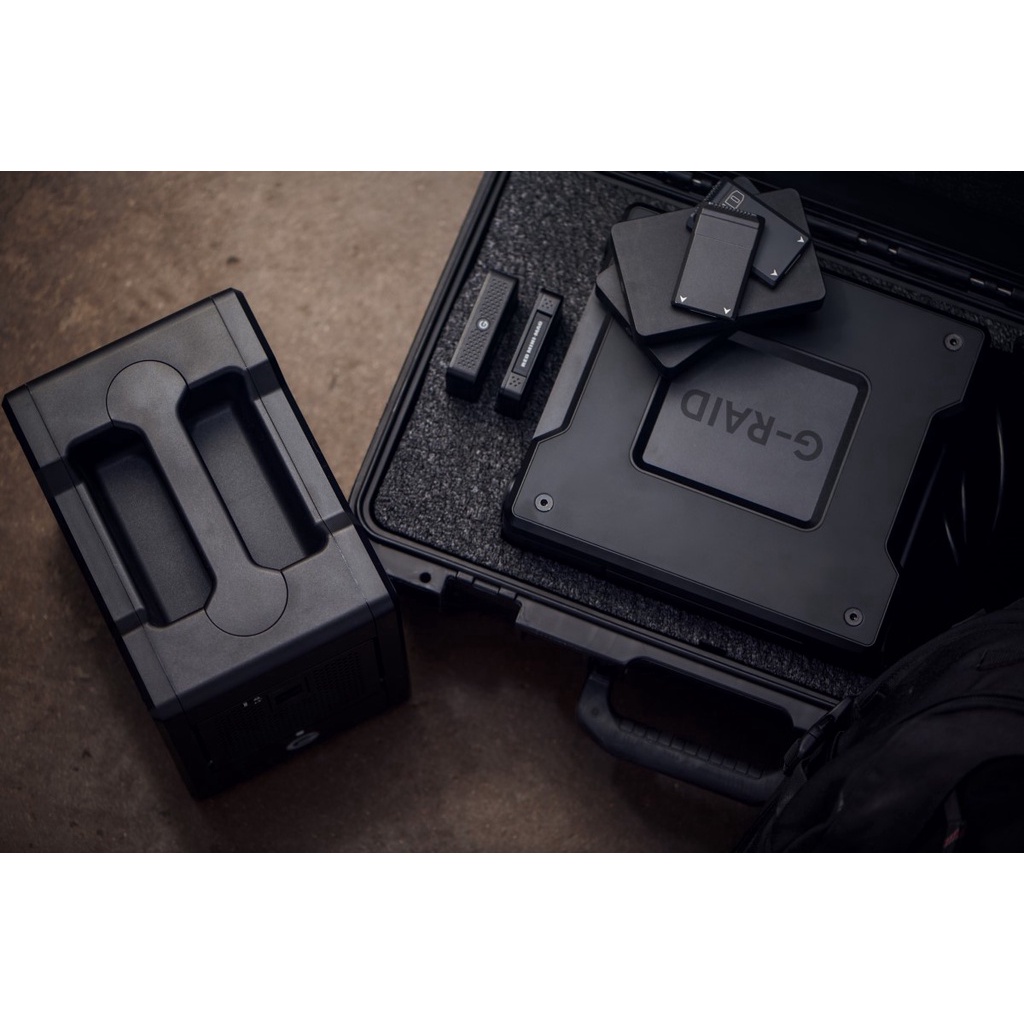 SanDisk Professional G-RAID Shuttle SSD 32TB The ultimate transportable ...