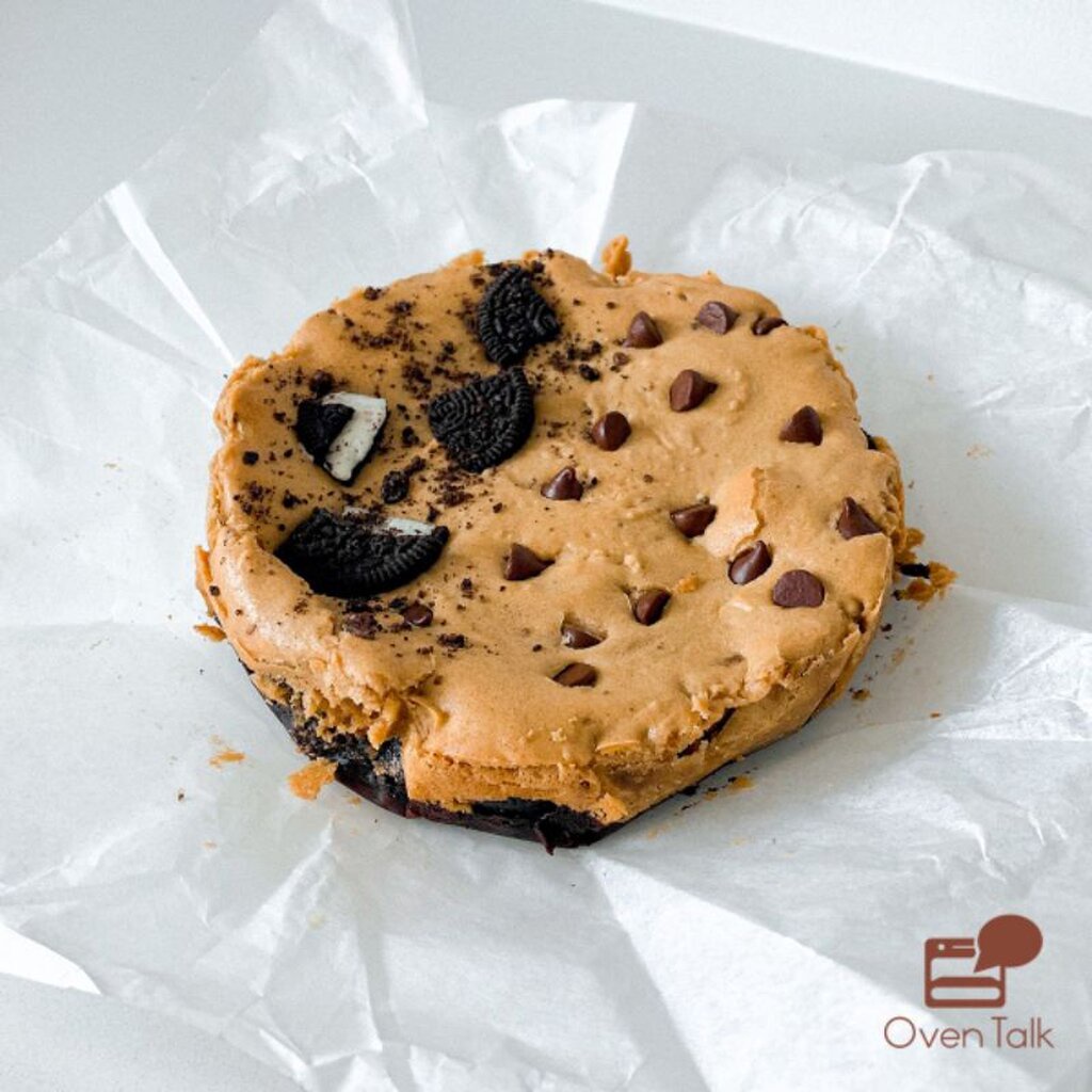 Brookie (Half Oreo & Half Chocolate Chip) ขนาด 1 ปอนด์ - Oven Talk ...